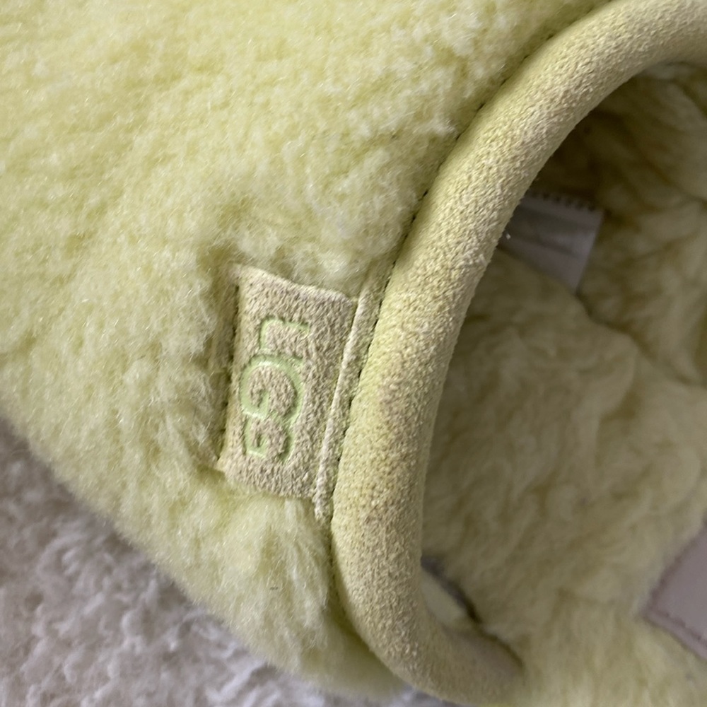 Ugg Plush Genuine Shearling Lined Slipper Slide Fluff… - Gem